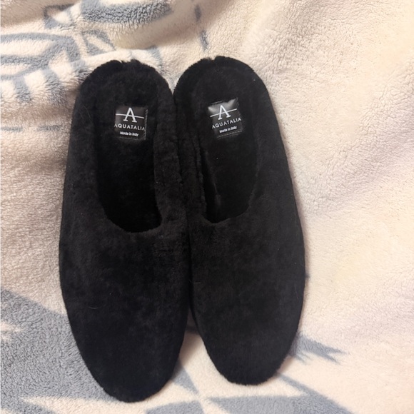 Aquatalia | Shoes | Aquatalia Alina Shearling And Leather Slippers In ...